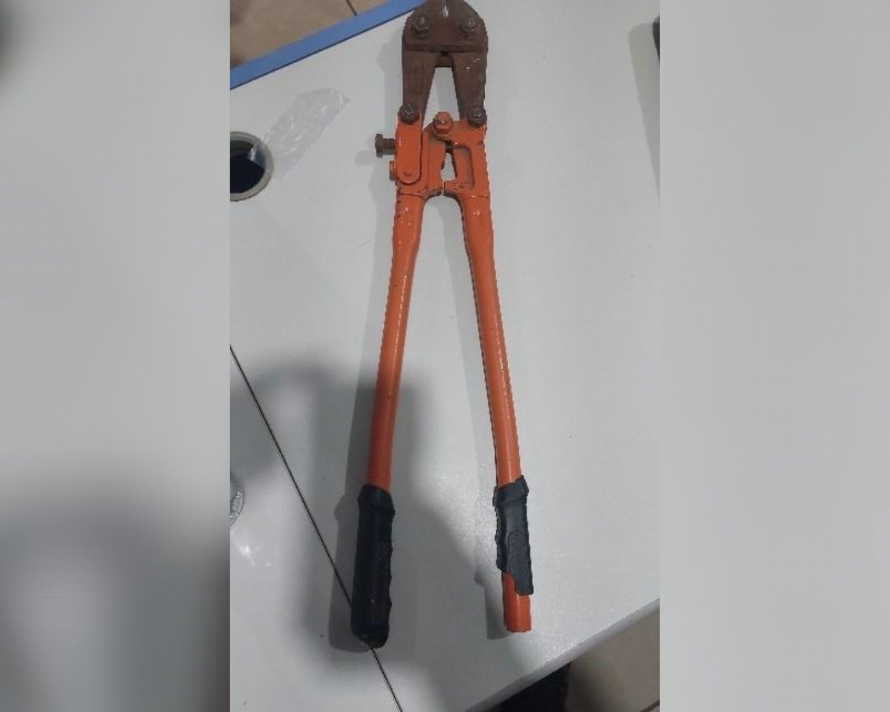 Polícia Militar frustra furto a estabelecimento comercial e prende suspeito